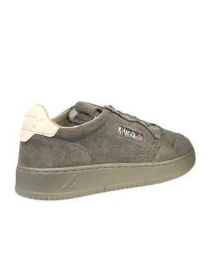 AUTRY Logo Patch Low-top Sneakers
