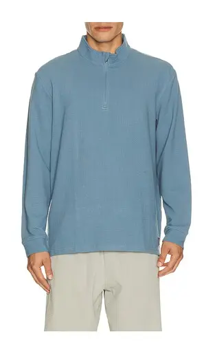 VINTAGE SUMMER Performance Diamond Tech Quarter Zip In Blue - Denim