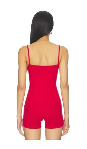 437 The Minimalist Tank Top In Red