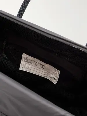 On Shell Training Bag