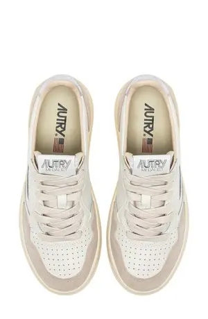 AUTRY Medalist Low Croc Embossed Leather Sneaker - White/silver