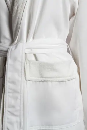 WRAPPED IN A CLOUD Spa Robe