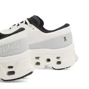 On Cloudmster 3 Sneaker