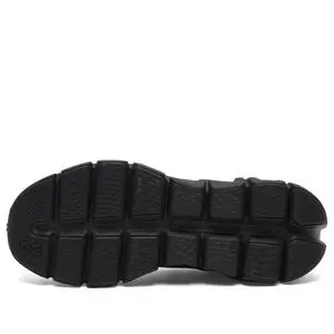 On Cloud X Tempo Sneaker
