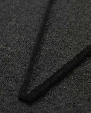 Johnstons Of Elgin Ethel Charcoal & Black Cashmere Diamond Scarf - Grey
