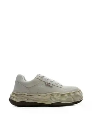 Mihara Yasuhiro Oliver Og Distressed Sole Sneakers - White