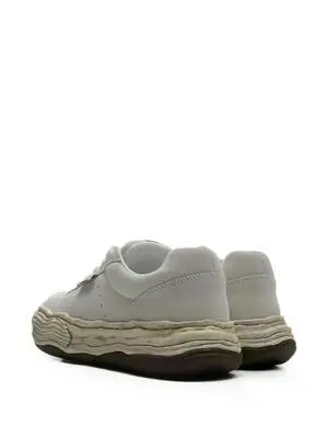 Mihara Yasuhiro Oliver Og Distressed Sole Sneakers
