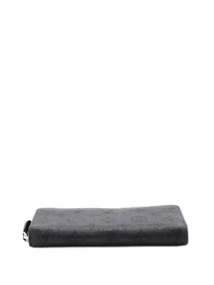 LOUIS VUITTON Zippy Wallet Mahina Leather Small Wallets - Black