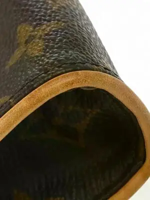 LOUIS VUITTON 2002 Pochette Florentine Monogram Belt Bag