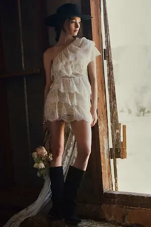 Ila Leni Ruffled Tra Mi Dress - Ivory