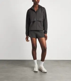 On Performance Volt Shorts