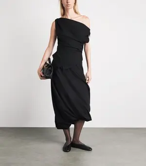 RÓHE Asymmetrical Off-shoulder Top