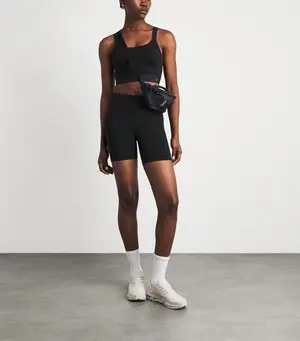 On Performance Tight Shorts