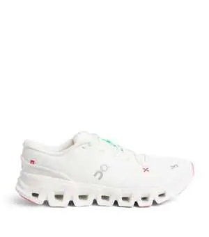 On Cloud X Trainers - White