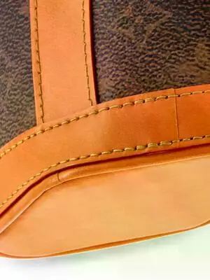 LOUIS VUITTON Envelope Pouch Monogram Dust Leather Shoulder Bag