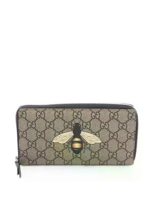 Gucci 2000s Gg Supreme Bee Wallet