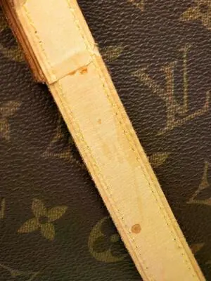LOUIS VUITTON 2001 Monogram Luco Tote Bag