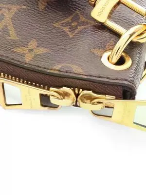 LOUIS VUITTON Monogram Shoulder Bag