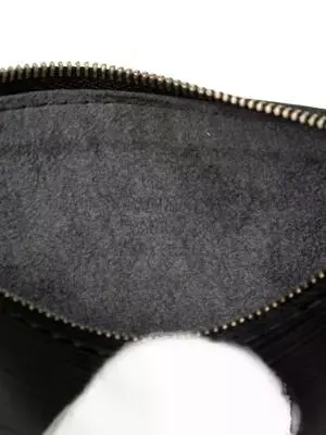 LOUIS VUITTON 2007 Epi Pochette Soufflot Handbag - Black