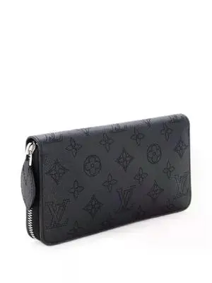 LOUIS VUITTON Zippy Wallet Mahina Leather Small Wallets