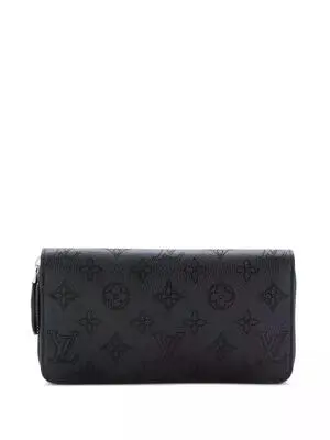 LOUIS VUITTON Zippy Wallet Mahina Leather Small Wallets - Black