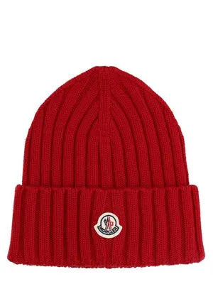 Moncler Ribbed Logo Patch Beanie - Bordeaux