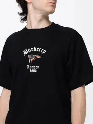Burberry T-shirt - Black
