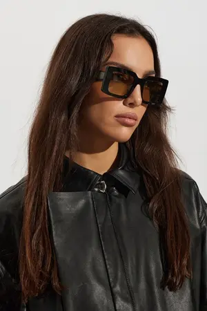 Prada D01s" Sunglasses