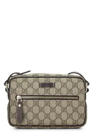 Gucci Gg Supreme Camera Bag - Brown
