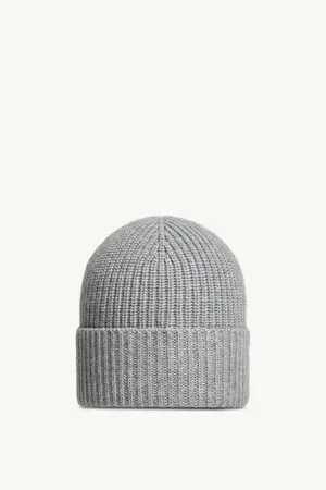 Moncler Logo Patch Knitted Beanie