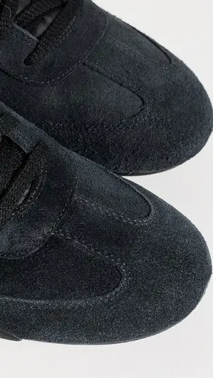 Nike Sprint Sisters Sneakers