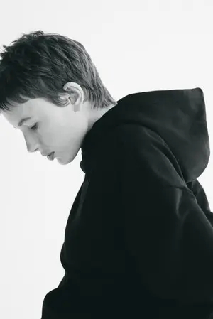 H&m Relaxed Fit Hoodie With Kangaroo Pocket - Black