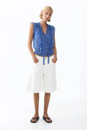 H&M Sleeveless Scarf-collar Blouse With Ruffle Detail