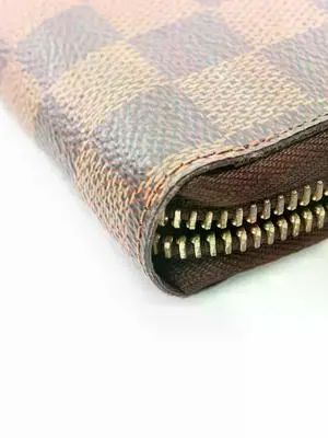 LOUIS VUITTON 2015 Zippy Damier Wallet - Brown