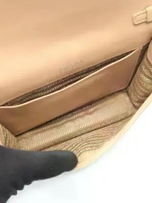 Prada 2010s Ruched Leather Shoulder Bag - Neutrals