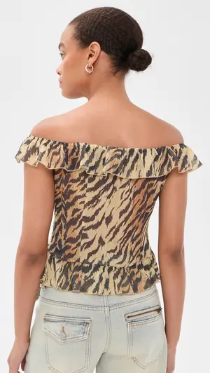 Lioness Off-shoulder Ruffle Print Top - Tiger