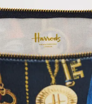 Harrods Medium Canvas Tassel Wash Bag - Navy
