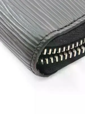 LOUIS VUITTON 2020 Epi Zippy Wallet