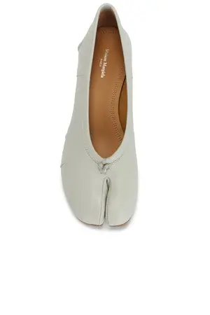 MAISON MARGIELA Tabi Ballerina Flat In Sage