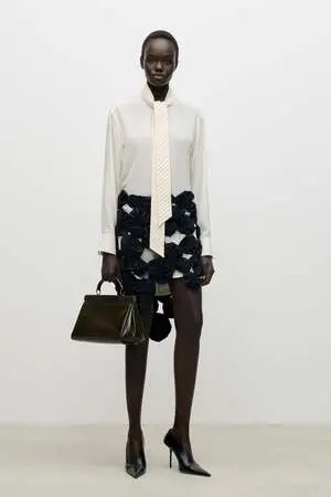 Victoria Beckham Applique Skirt - Black
