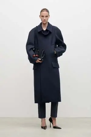 Victoria Beckham Latched Raglan Coat