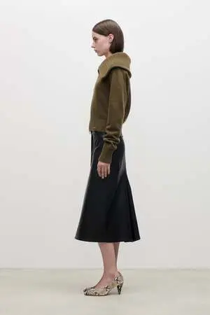 Victoria Beckham Wide Collar Zip Jumper