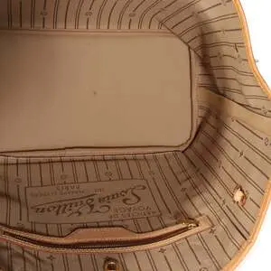LOUIS VUITTON Monogram Canvas Neverfull Mm Tote