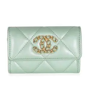 Chanel Iridescent Teal Quilted Lambskin 19 Flap Card Holder - Green