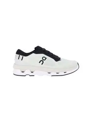 On Lightweight Running Sneakers - White