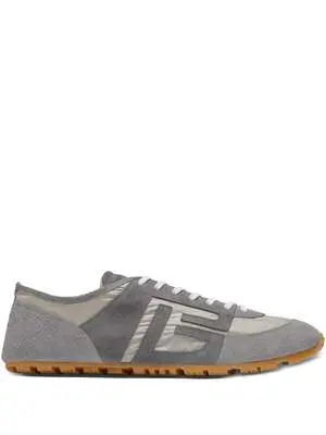 Balmain Style Lace-up Sneakers With Notched Outsole And Pb Logo Detail - Grigio