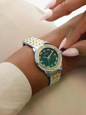Guess Round-case 32mm Watch