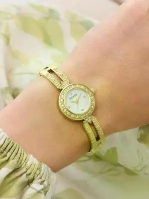 Guess Cassidy 23mm Watch