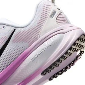 Nike Vomero 18 Road Running Shoes