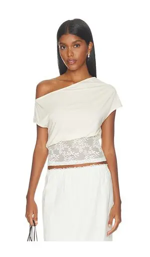 Lioness Etoile Off Shoulder Top In Cream - Cloud